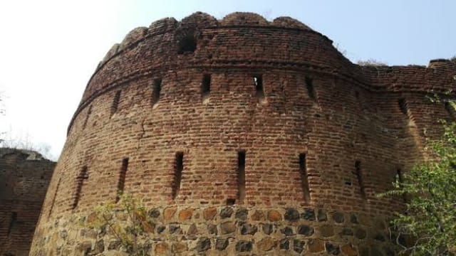 Bahadurpur Fort | बहादरपुर किला | SPOT HUNTER